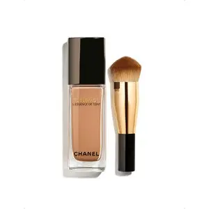 Chanel Sublimage L'essence De Teint Ultimate Radiance-generating Serum Foundation - B60