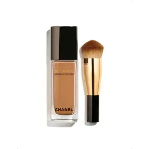 Chanel Sublimage L'essence De Teint Ultimate Radiance-generating Serum Foundation - B80