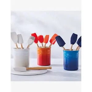 LE CREUSET Craft Stoneware Utensil Jar And Set Of Four Silicone Spatulas - Cerise