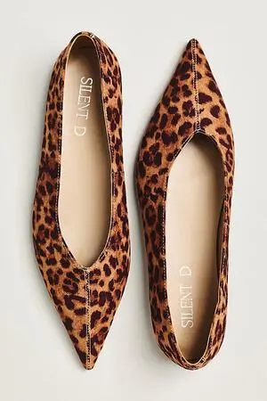 SILENT D Pointed-toe Flats - Cheetah Suede