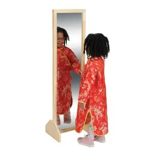 KAPLAN EARLY LEARNING COMPANY Acrylic Mirror