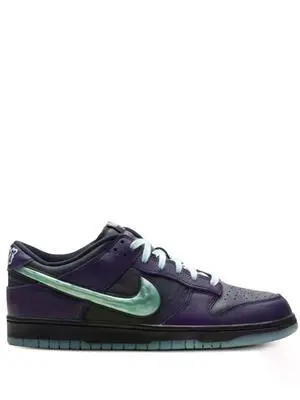 Nike Dunk Low Retro Low Top Sneakers - Purple