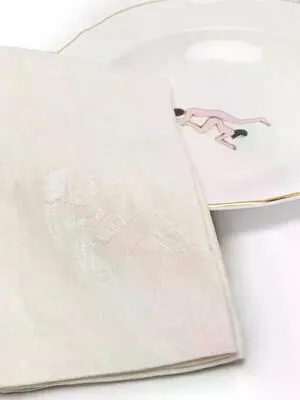 SELETTI Offered Plate Set