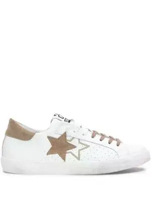 2 STAR Prime Star Lace-up Sneakers