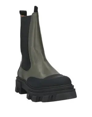 GANNI Leather Chelsea Boots