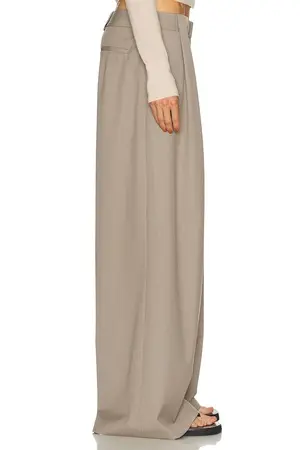 ST. AGNI Pleat Loop Pant