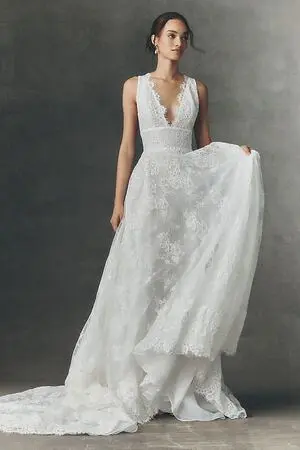 A-Line Lace Wedding Dresses