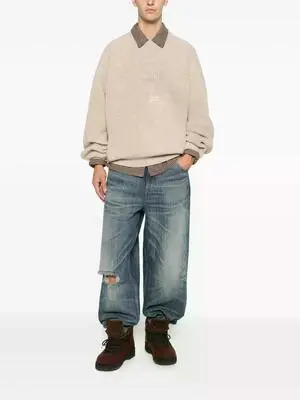 LC23 Ribbed Crew Neck Sweater