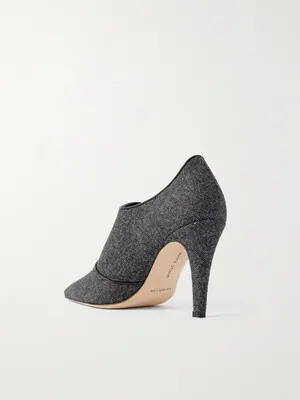 Manolo Blahnik Perluja 90 Tweed Pumps
