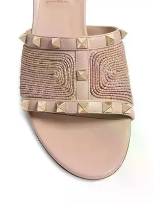 Valentino Garavani Rockstud Raffia Sandals - Pink