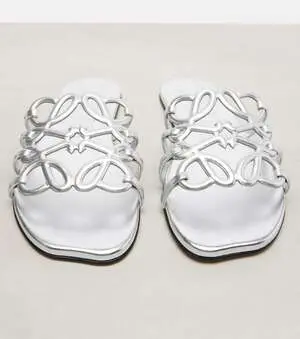 Loewe Petal Anagram Leather Slides - Silver