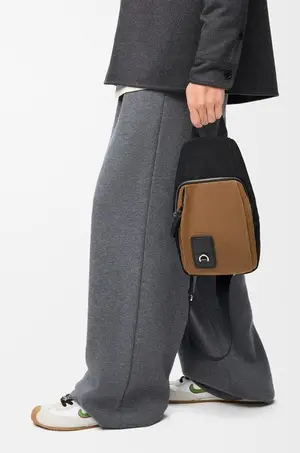 Loewe Flex Sling In Canvas And Suede - Black/dark Gold