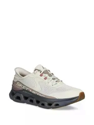 Sketchers Glide-step Altus Sneakers