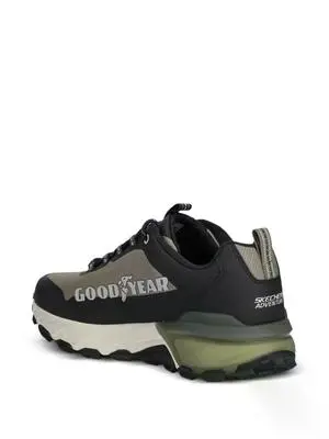 Sketchers Fast Track Lace-up Sneakers