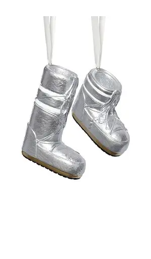 The Favorites Apres Ski Boots Set Of 2 In Metallic - Silver