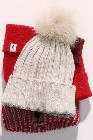 Free People Fresh Powder Pom Beanie Ivory