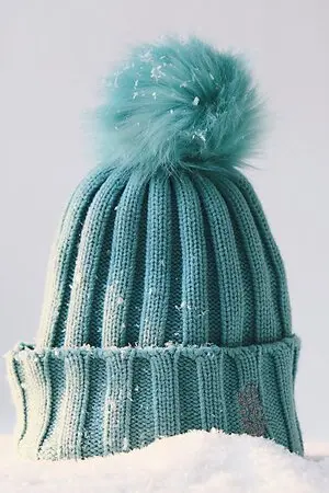 Free People Fresh Powder Pom Beanie - Sterling Blue