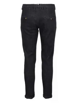 MYTHS Dart-detailing Jeans