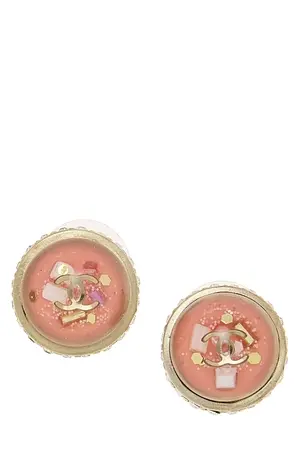 Chanel Cc Button Earrings - Pink
