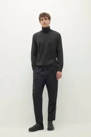 Naked Cashmere Nicholo Cashmere Turtleneck - Charcoal