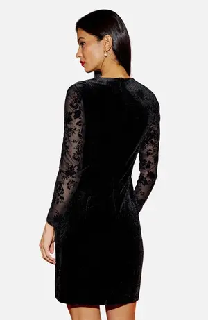 YUMI Fitted Velvet Mini Dress