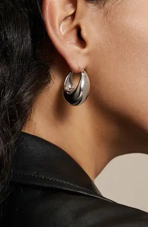 RETRO CHIC Drop Hoop Earrings - Silver