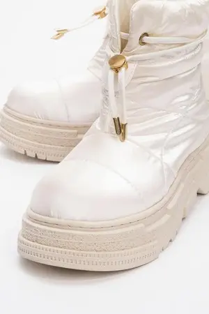 PROLOGUE SHOES Boots - White Faux Leather