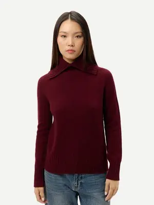 Gobi Cashmere Slit T-neck Cashmere Sweater - Zinfandel
