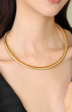 RETRO CHIC Minimalist Choker