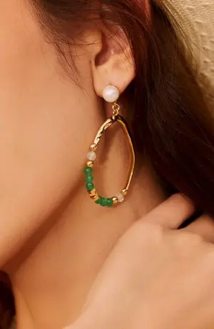 RETRO CHIC Poseidon Earrings - Green & White & Gold