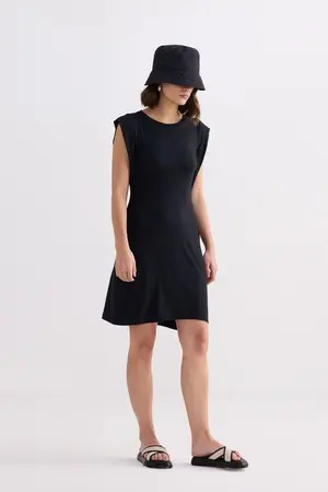 REISTOR Muscle Tee Short Dress