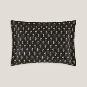 TOGAS Ladnier Pillow Case - Black