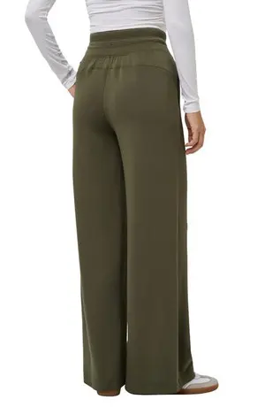 Travis Mathew Skyloft Soft Wide Leg Pants - Grape Leaf