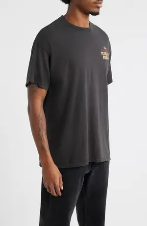 MERCH TRAFFIC Ford Truck Graphic T-shirt