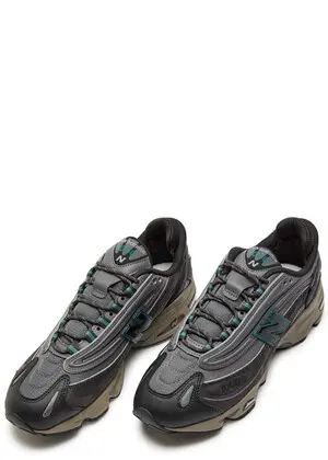 NEW BALANCE 1000 Panelled Mesh Sneakers - Black
