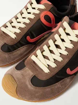 Loewe Ballet Runner 2.0 Logo Sneakers - Brown