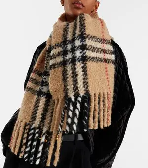 Burberry Check Alpaca And Wool-blend Scarf - Beige