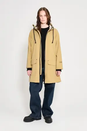 Stutterheim Mosebacke Patch Raincoat - Sand