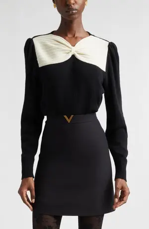Valentino Garavani Long Sleeve Sweaters For Women