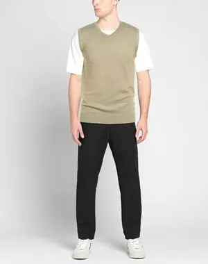 Alpha Studio Sleeveless V-neck Sweater