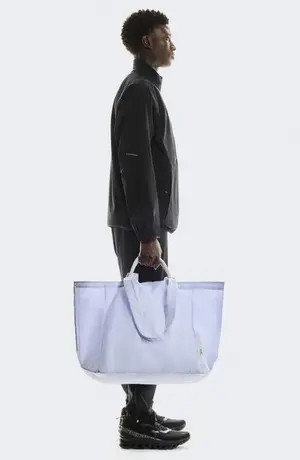 On 60l Water-resistant Cargo Pack Tote - Thistle