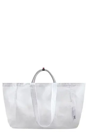 On 60l Water-resistant Cargo Pack Tote - White