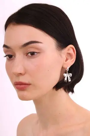 VELVET LUNA Bow Drop Earrings