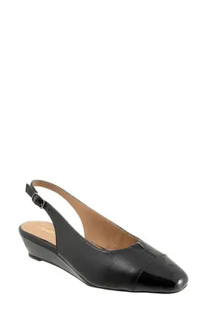 Trotters Square Toe Pumps