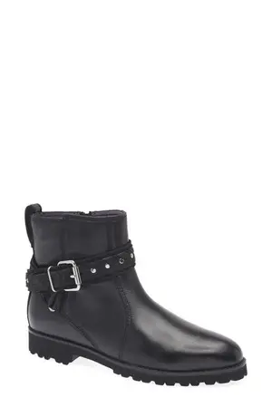 Women's Robert Zur Products