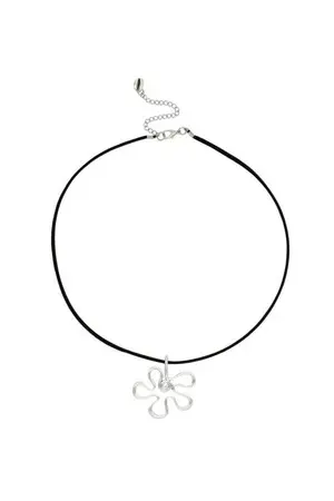 VELVET LUNA Cord Necklace With Flower Charm - Black