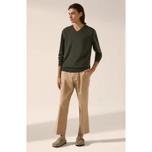 ITALIC Cole Merino Lightweight V-neck Sweater - Thyme