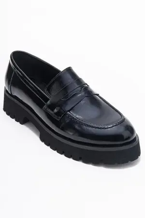 FOREVER & ALWAYS SHOES Vionel Leather Loafer - Black Patent Leather