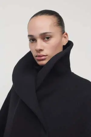 THE ROW Temur Virgin Wool Coat - Black