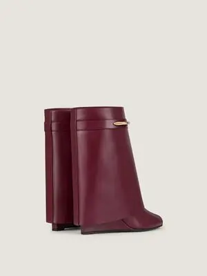Givenchy Shark Pinch Leather Ankle Boots - Burgundy